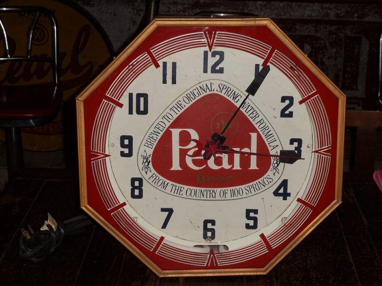Pearl Beer Clock History - Texas Vintage Shop Directory