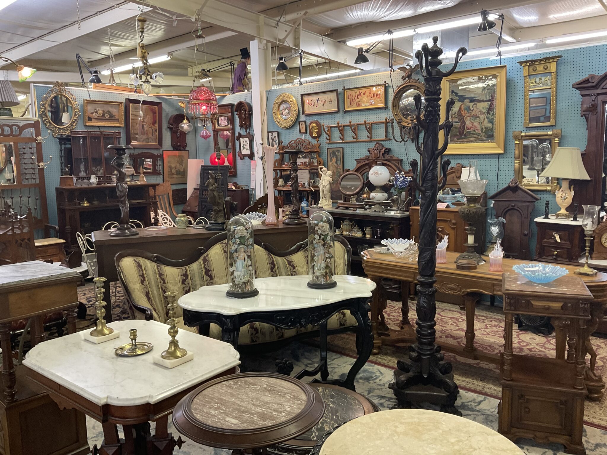 Cole's Antique Show Winter 2025 Round Top Texas Antique Week